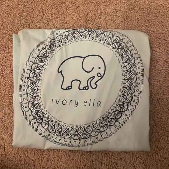 ivory ella | Tops | Ivory Ella Tank | Poshmark
